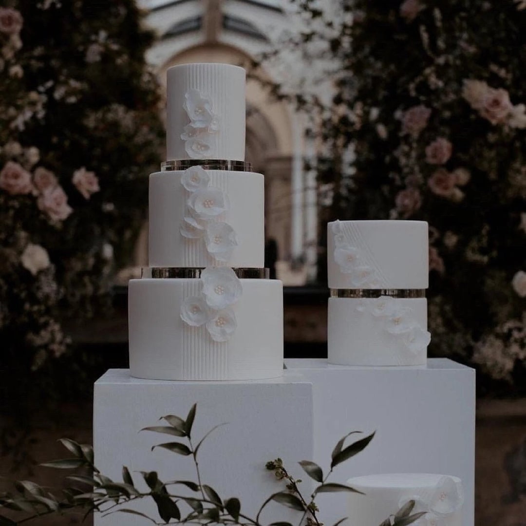 Modern Cake Spacer, 15mm Ultra Polished Acrylic Cake Separator ...