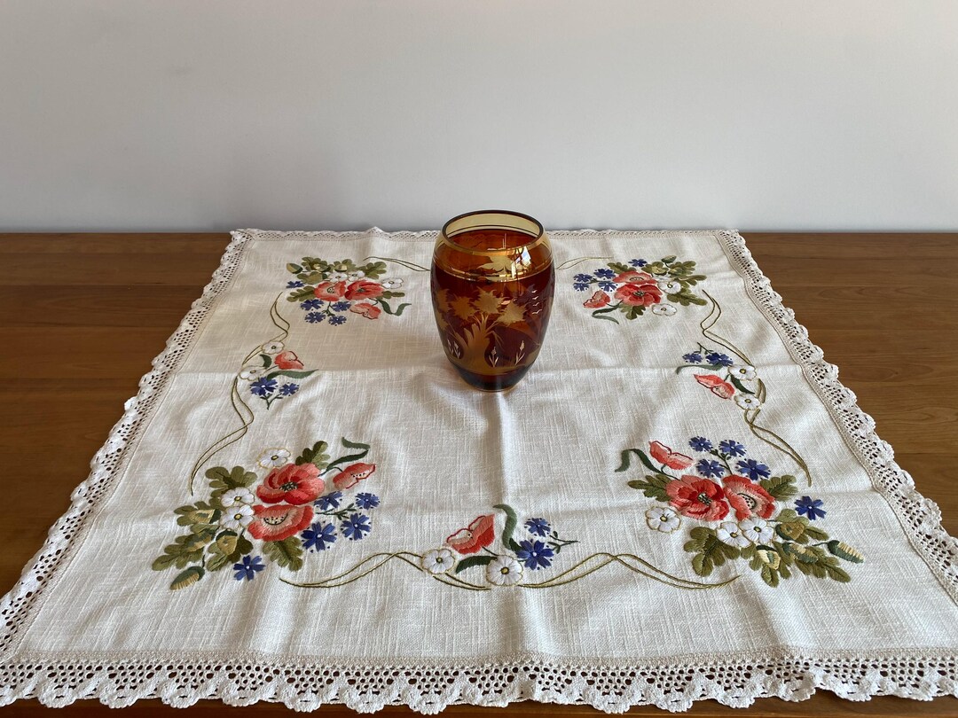 Vintage Embroidered Floral Tablecloth 85x85 cm | Cottagecore Linen ...