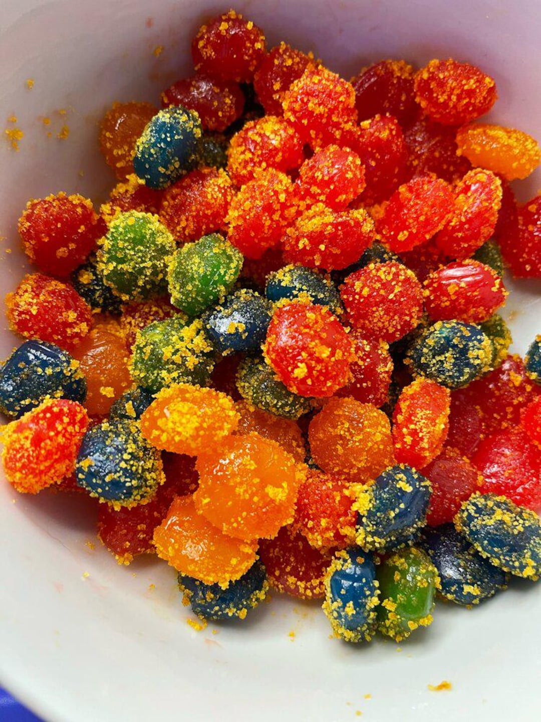 Mango Gushers Sour Gushers Snack Candy Mango Sour 7 Oz Deli Container ...