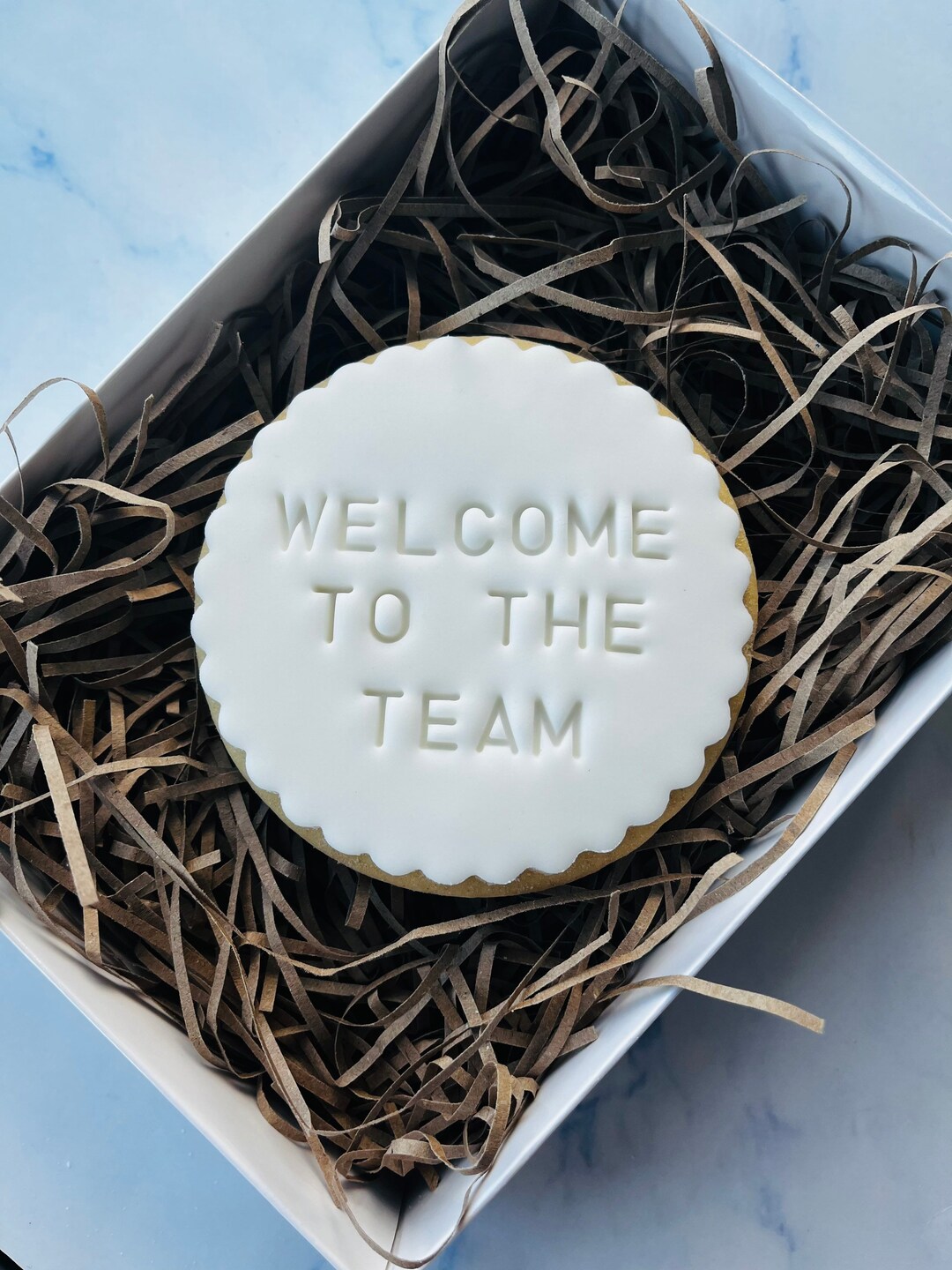Custom Message Letterbox Biscuit Box - Etsy