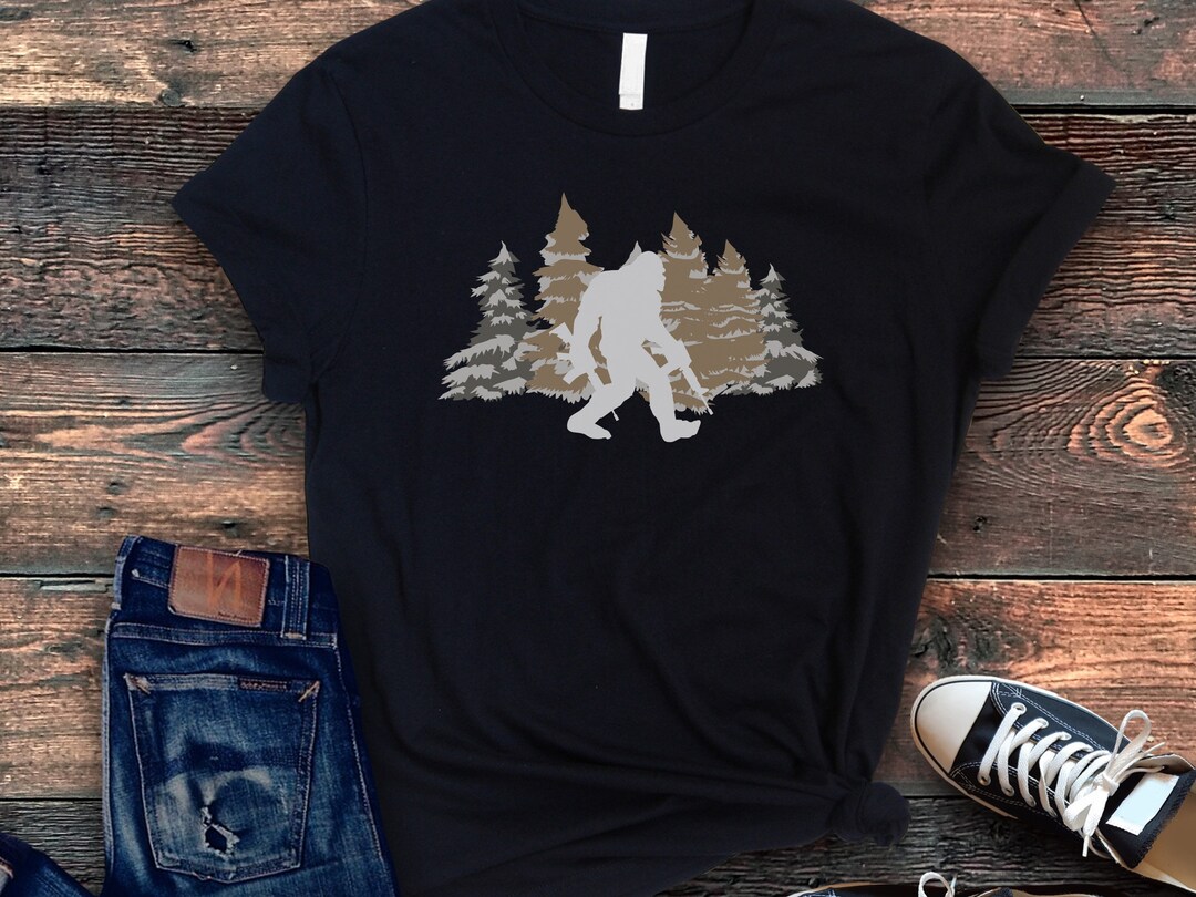 Sasquatch Second Amendment Tee, Conservative Squatch, Gun Enthusiasts ...