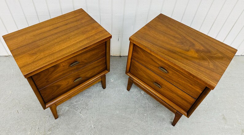 Mid-century Modern 2-drawer Walnut Nightstands Set of 2 - Etsy