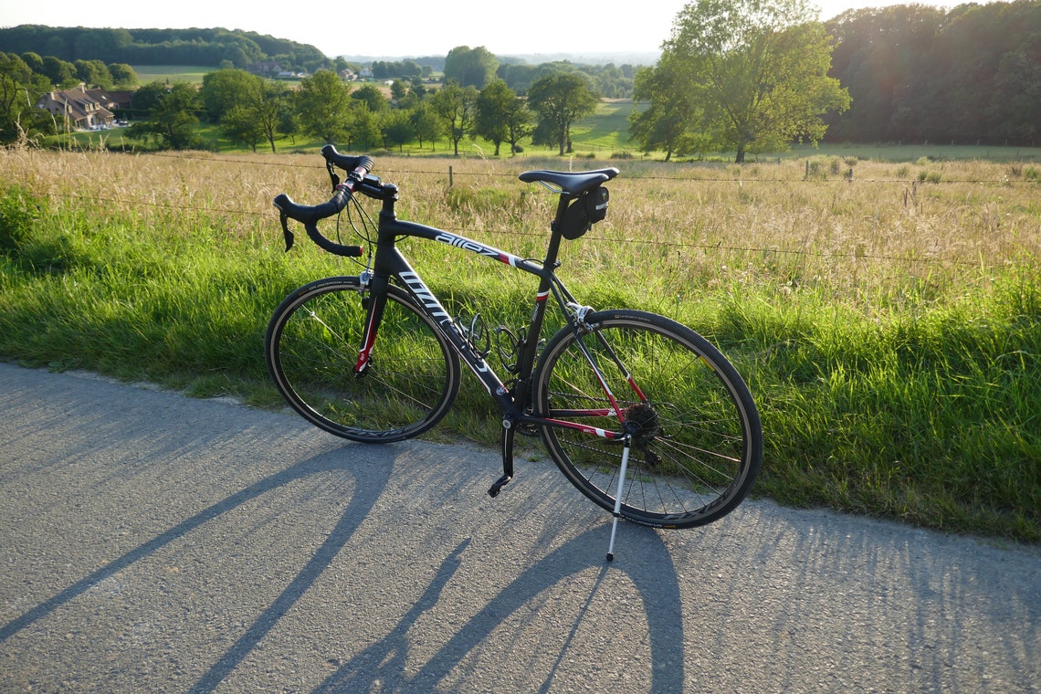 Bike Stand Portable Kickstand Bicycle Removable Telescopic Bike Support ...