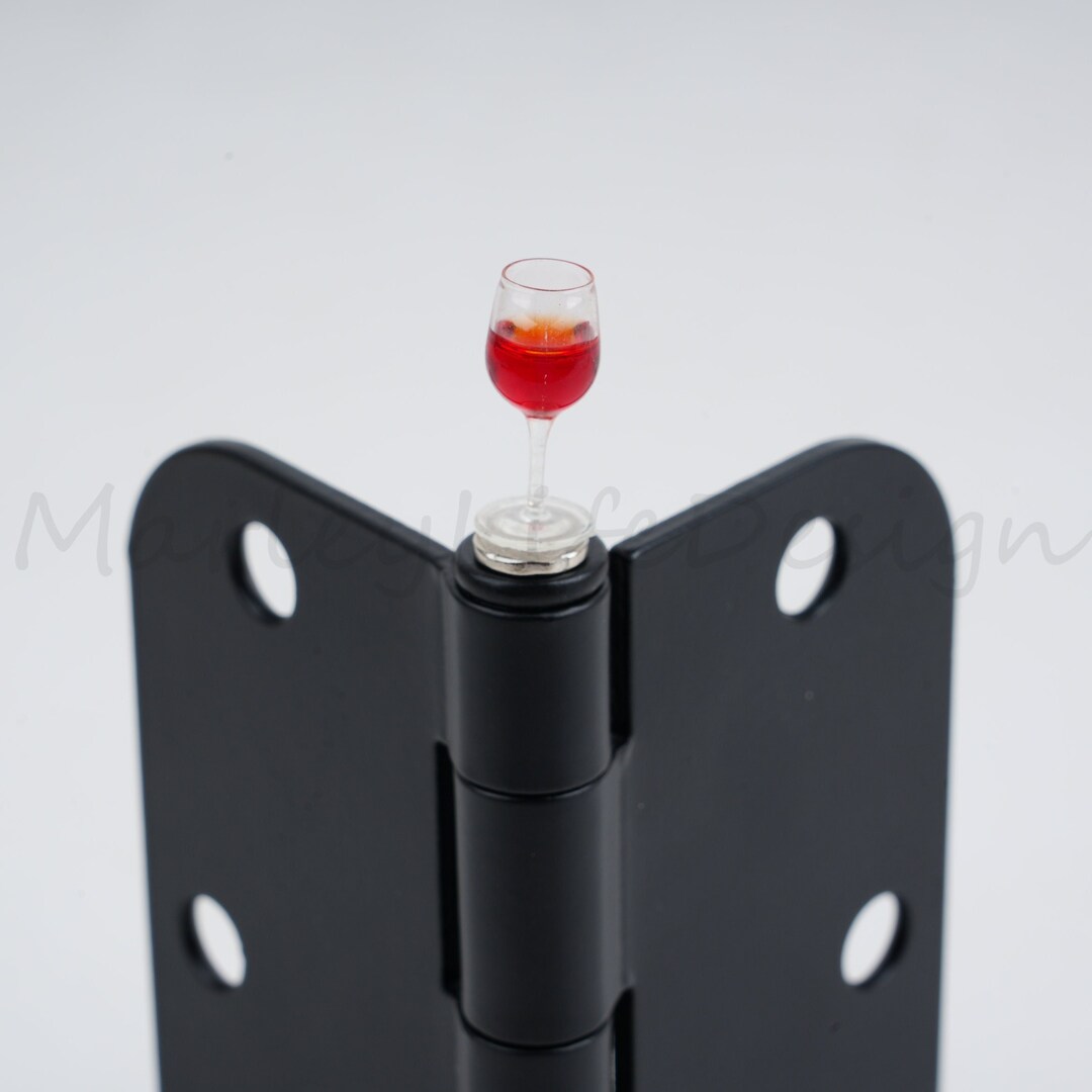 Mini Red Wine Glass Hinge Head Decor, Mini Magnetic Figurine Door Decor ...