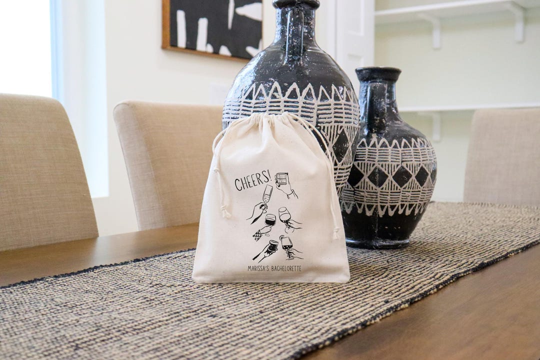 Hand Drawn Wedding Bag for Bridesmaids Gift Bag Bachelorette Party Bags for Bridal Party Gifts ...