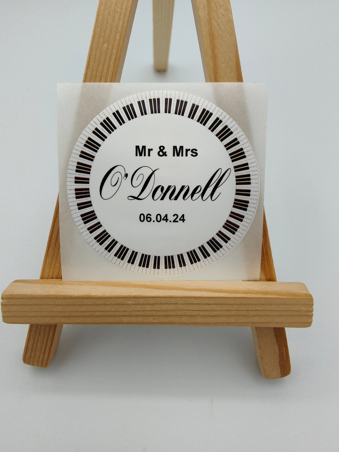 4 Sizes Piano Circle, Premium Gloss White, Labels, Seal Labels ...