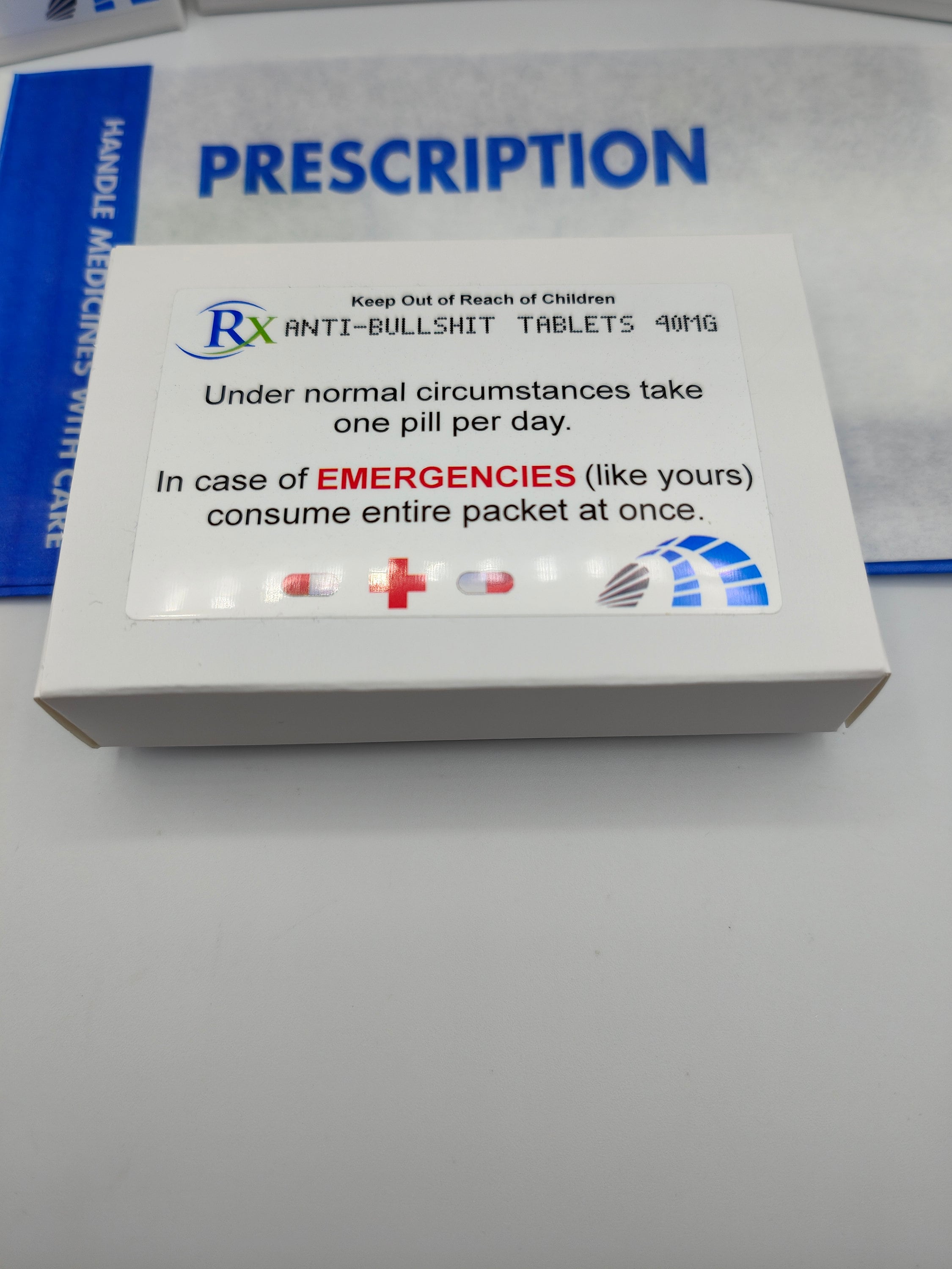 Novelty Joke Anti Pill Tablet Box, Prank, Funny Gift, Sweets, Novelty ...