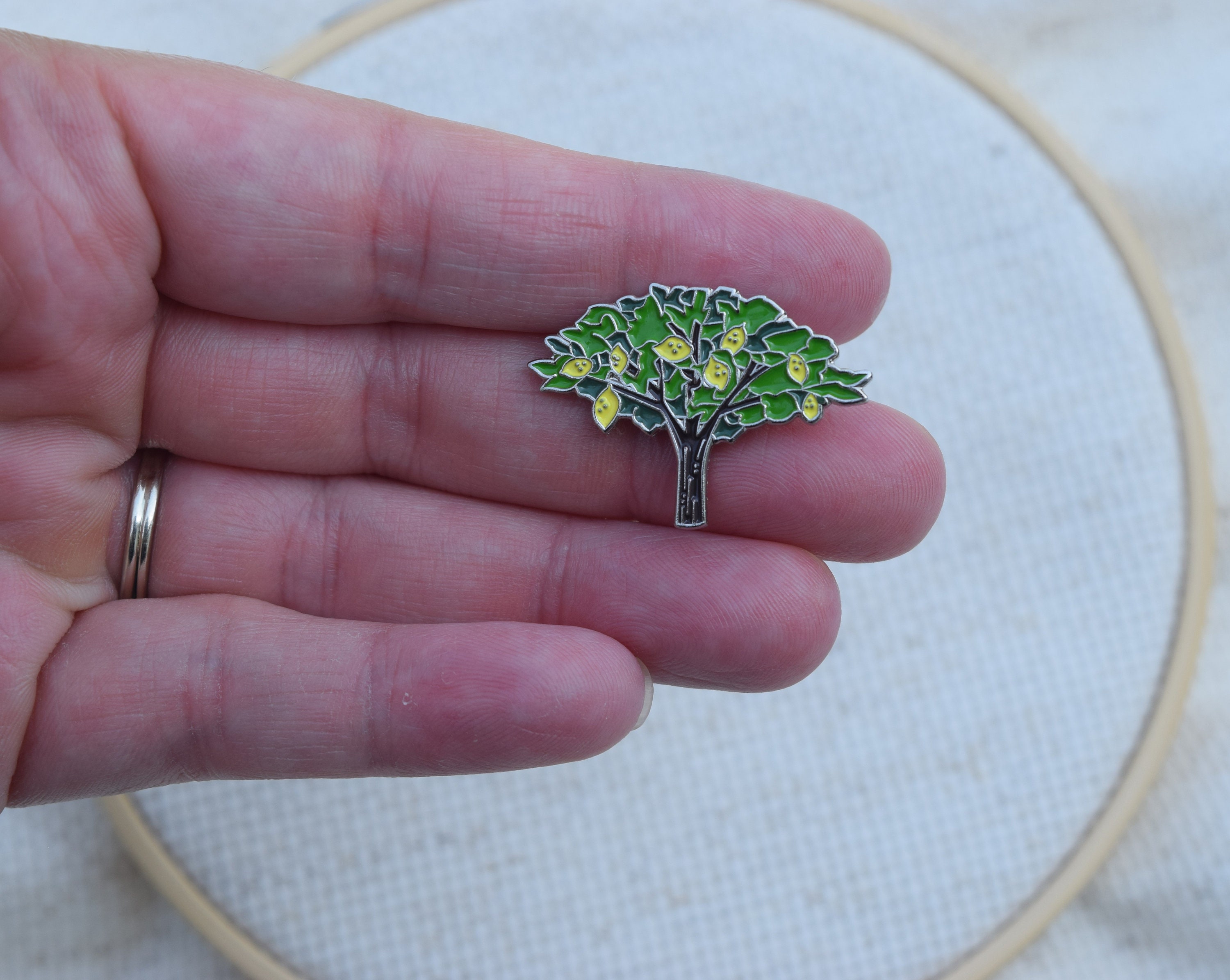 Lemon Tree Needle Minder and Needle Threader Set | Etsy