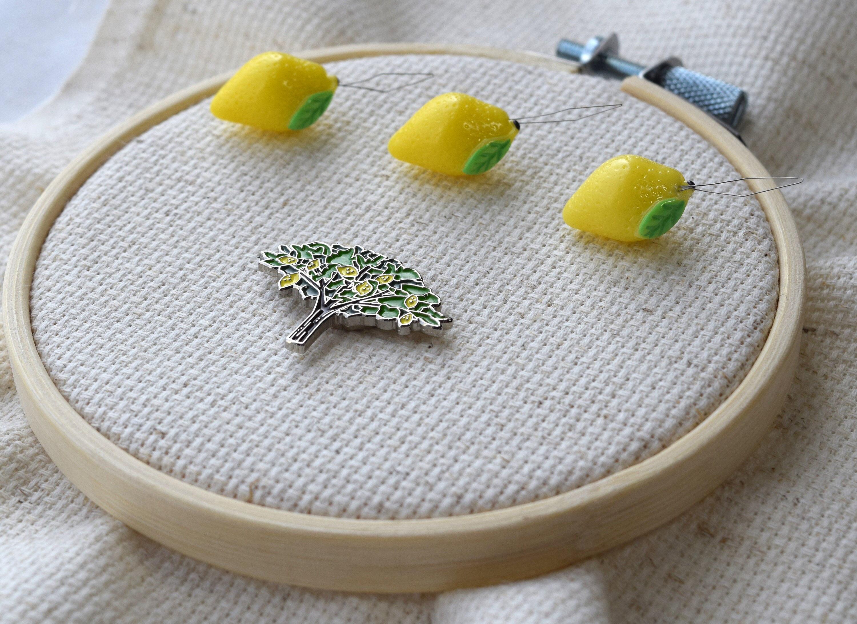 Lemon Tree Needle Minder and Needle Threader Set | Etsy