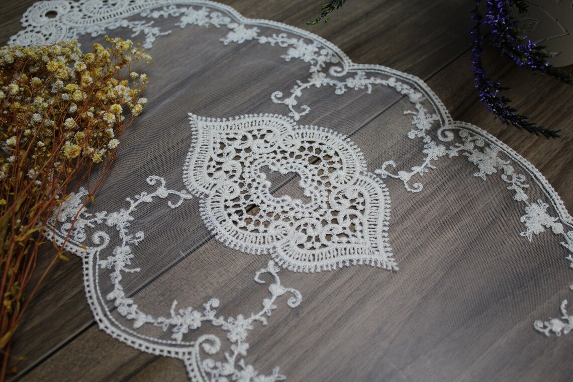Cream French Lace Table Runner, Vintage Style French Tablecloth for ...