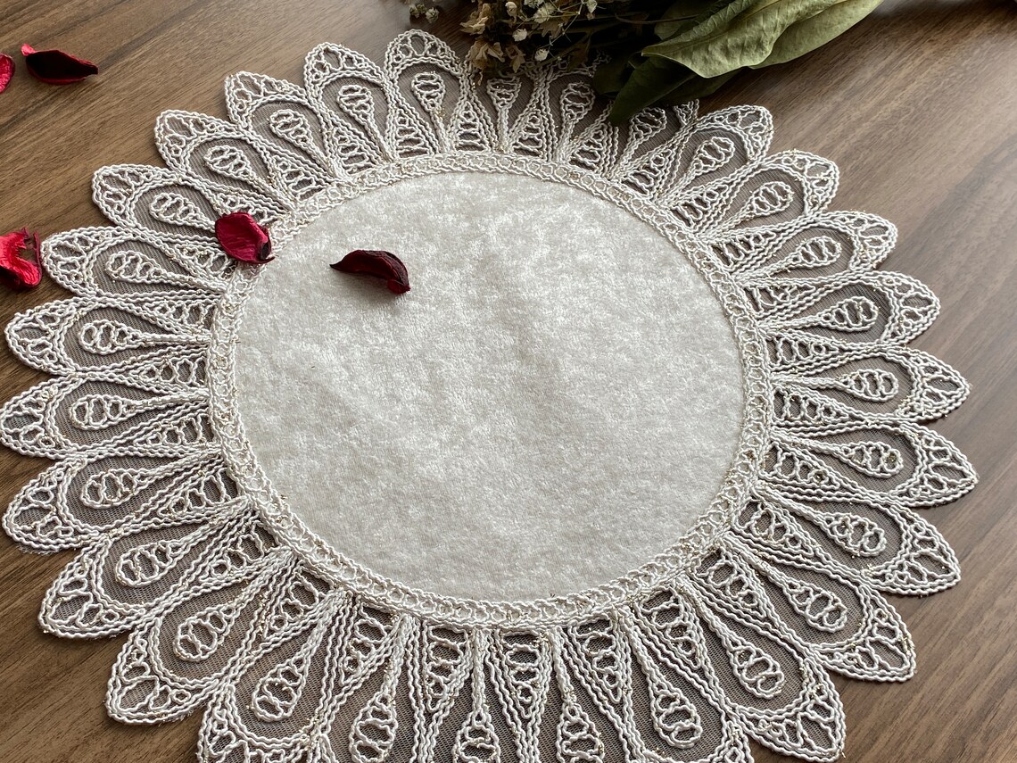 Cream French Lace Doily Placemats, Vintage Velvet Lace Placemats ...