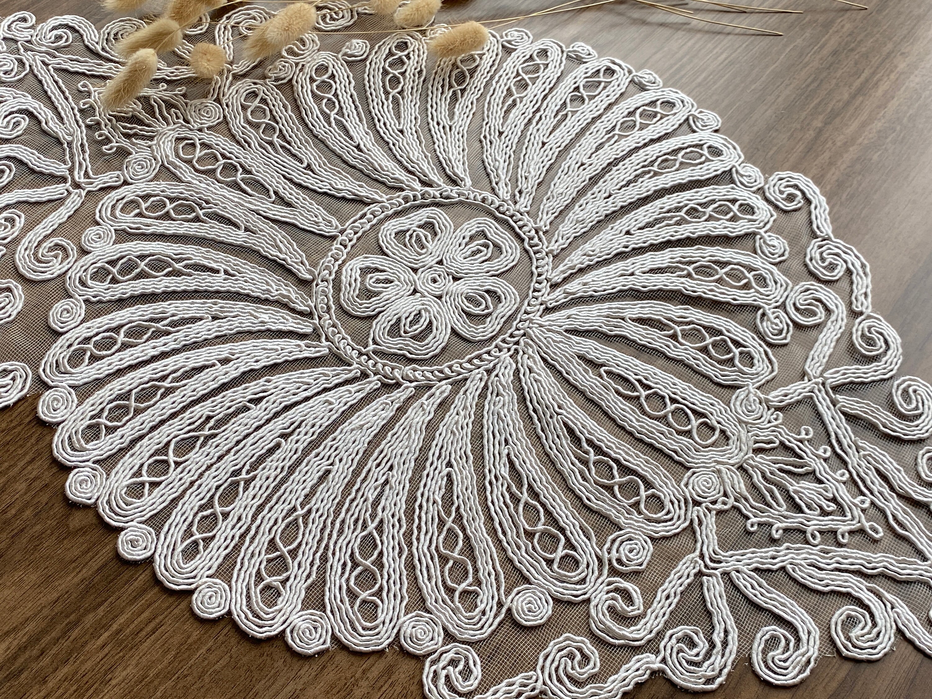 Cream French Lace Doily Placemats, Vintage Lace Placemats, Dainty Lace ...