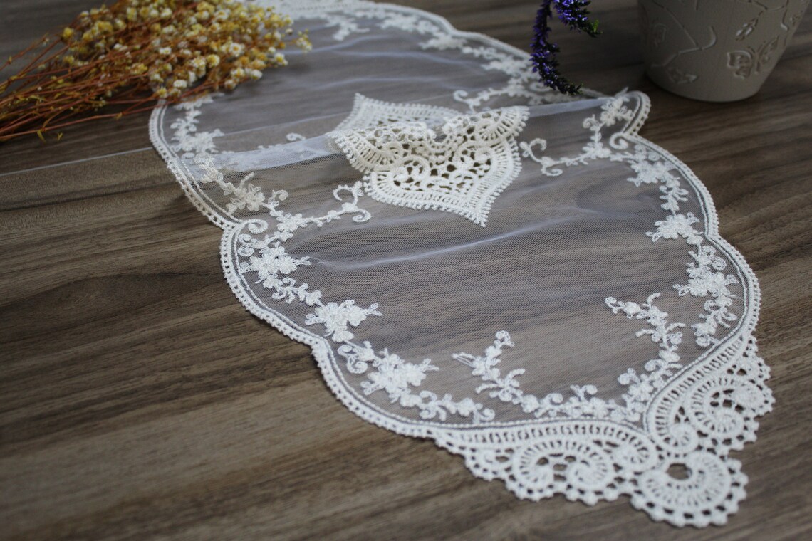 Cream French Lace Table Runner, Vintage Style French Tablecloth for ...