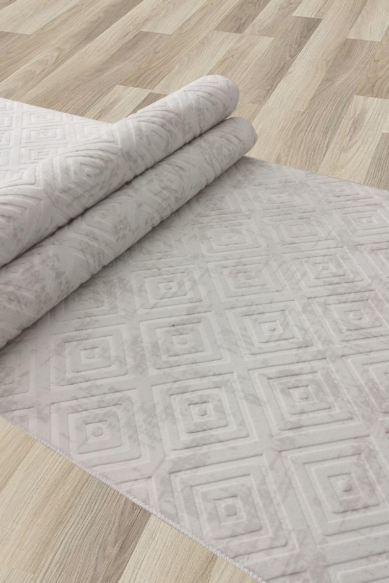 Custom Sizes Non-slip Runner: Machine Washable, Light Cream Geometric ...