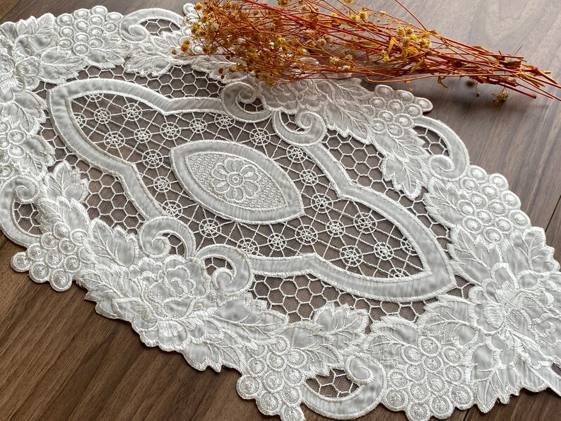 Cream French Lace Table Runner, Vintage Style French Shabby Chic for ...