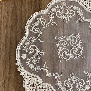 Cream Lace Doily, Lace Table Mat, Lace Doily Placemats, Doily Vintage ...