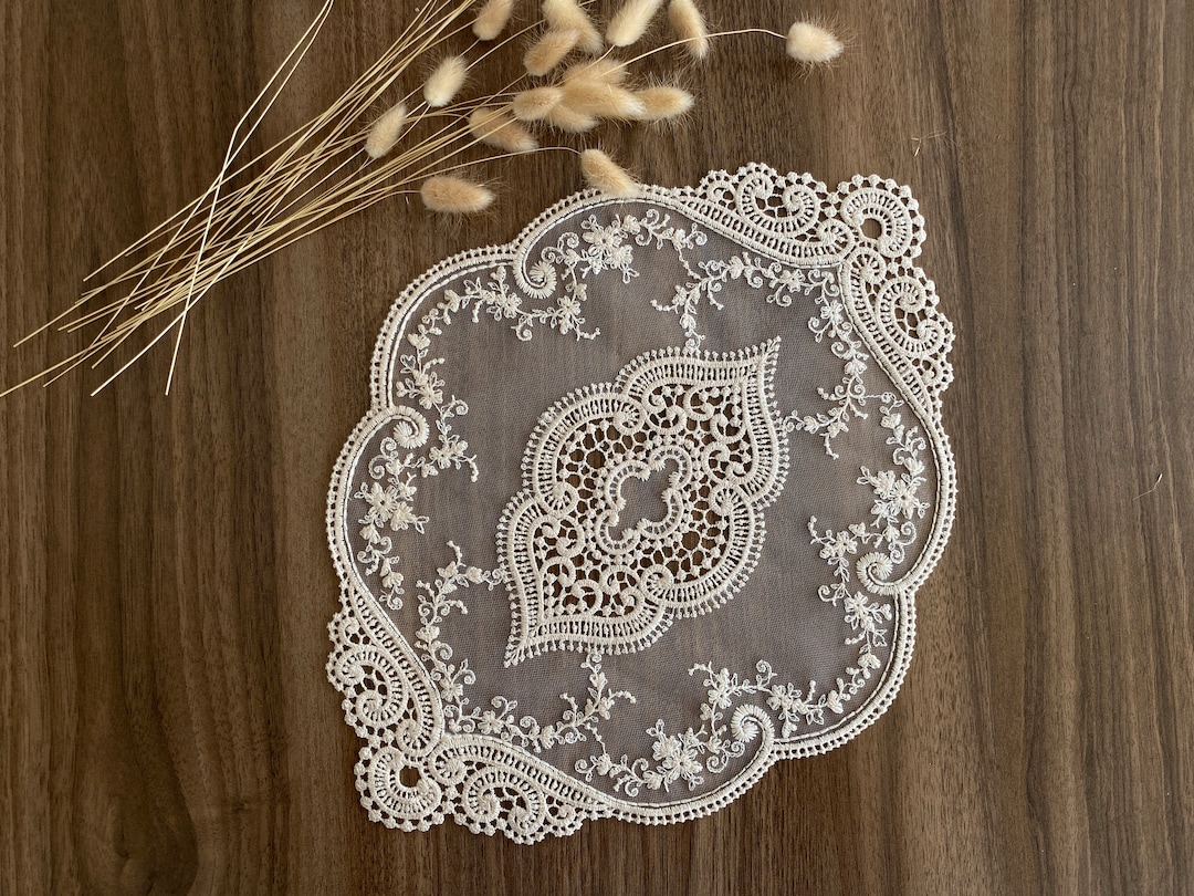 Cream Oval Lace Placemats, Table Cloth, Cream Table Runner, French ...