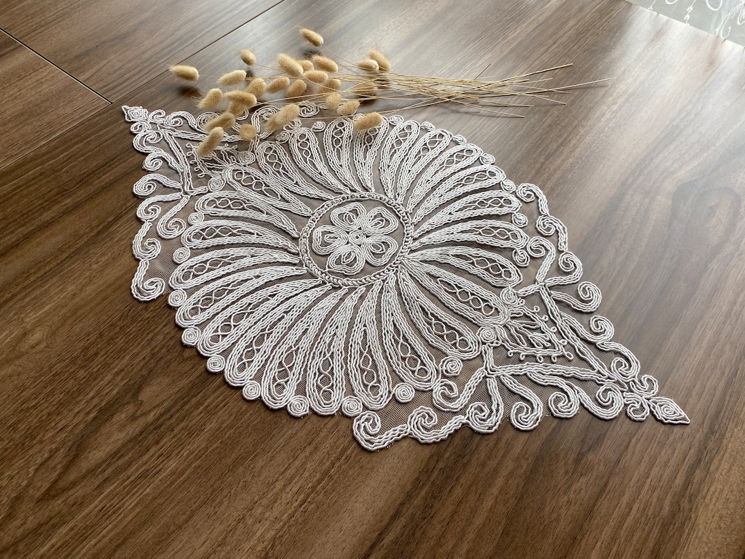 Cream French Lace Doily Placemats, Vintage Lace Placemats, Dainty Lace ...