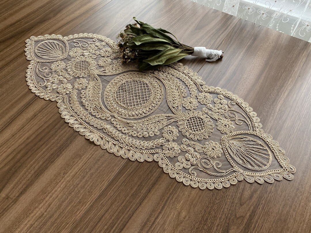 Cappuccino French Lace Table Runner, Vintage Style French Shabby Chic ...