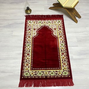 Soft Burgundy Prayer Mat, Sejadah Prayer Mat With Tasbeeh,muslim ...