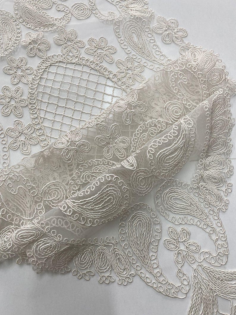 Cream French Lace Table Runner, Vintage Style French Tablecloth for ...