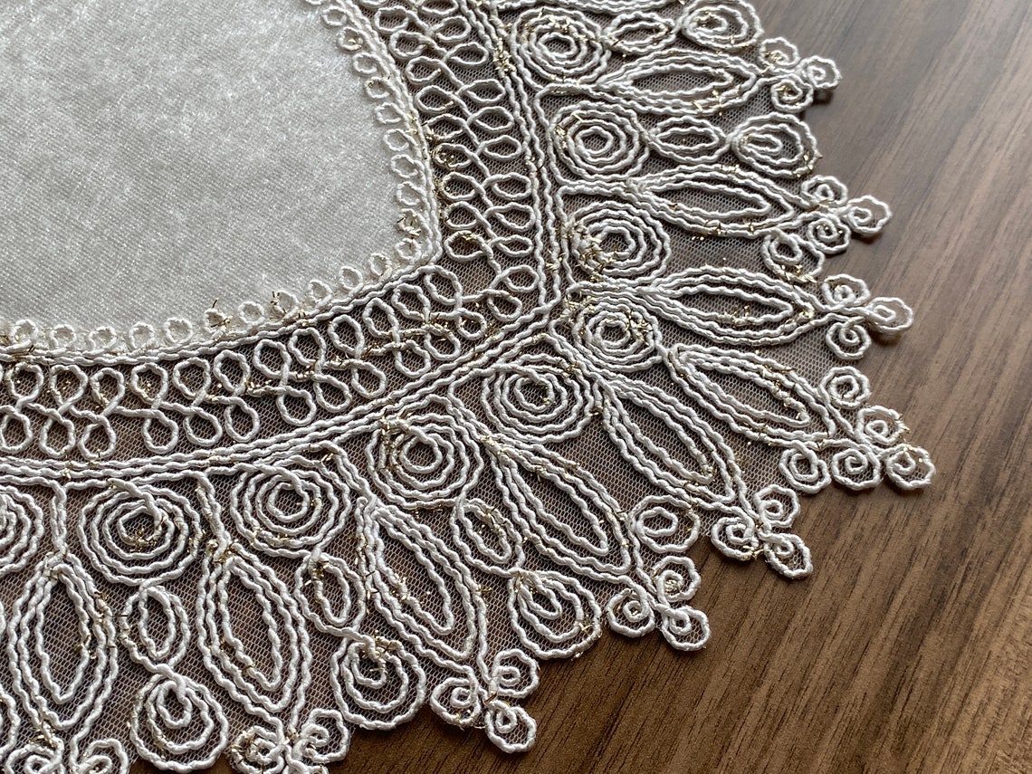 Cream French Lace Doily Shimmered Placemats, Vintage Velvet Lace ...