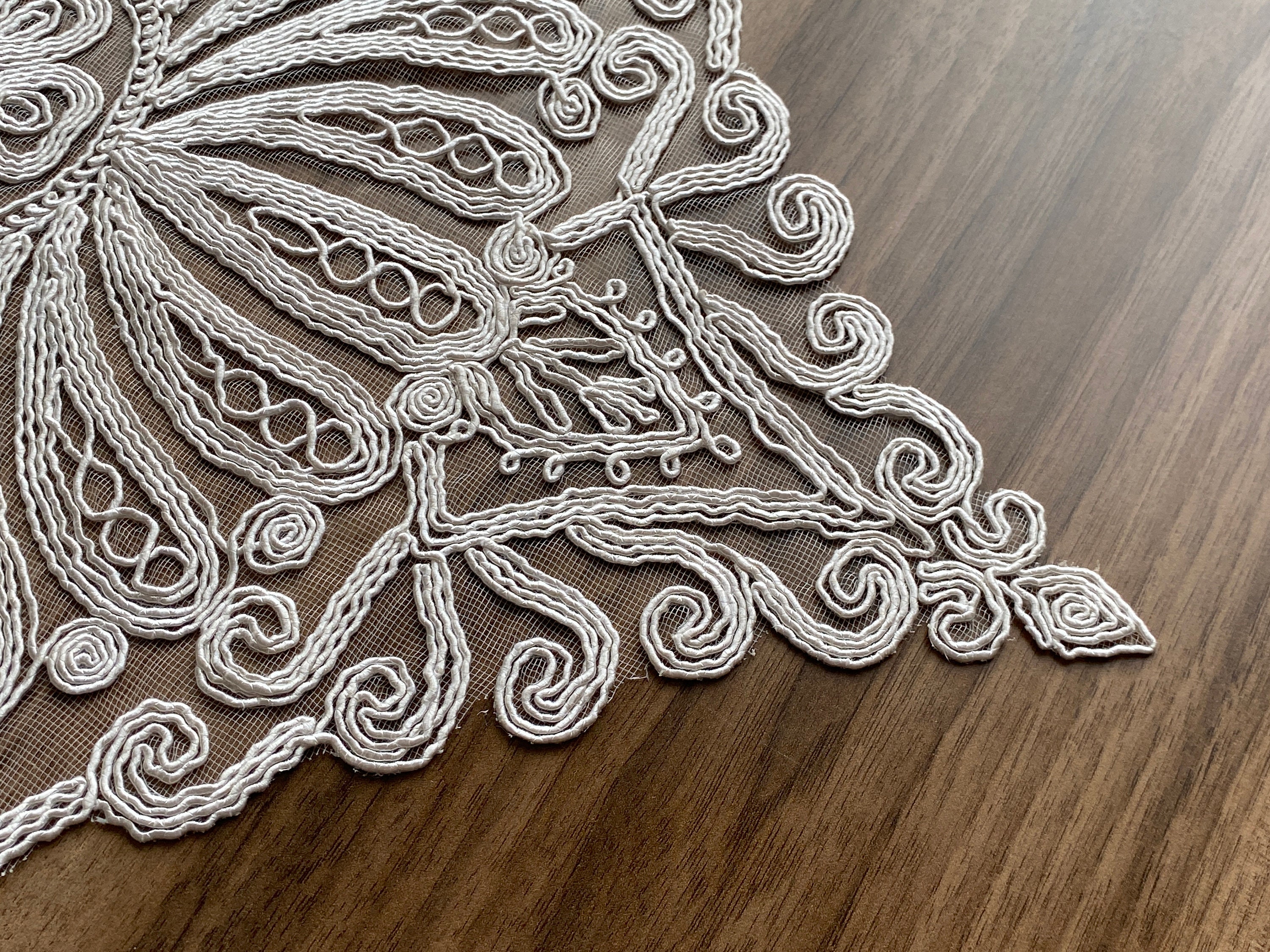 Cream French Lace Doily Placemats, Vintage Lace Placemats, Dainty Lace ...