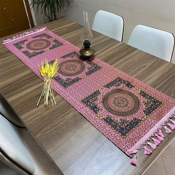 Pink Table Runner - Etsy