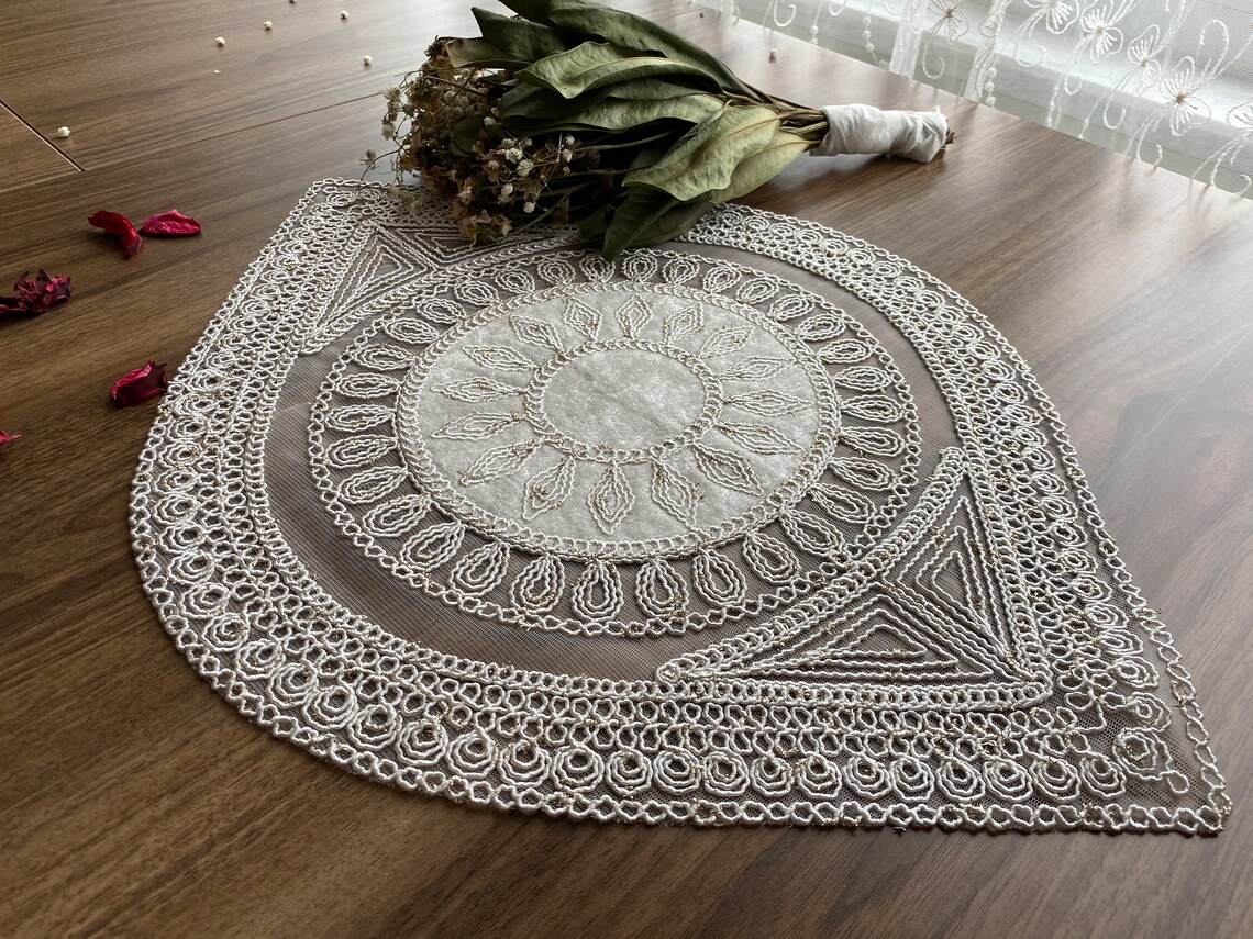 Cream French Lace Doily Placemats, Vintage Velvet Lace Placemats ...