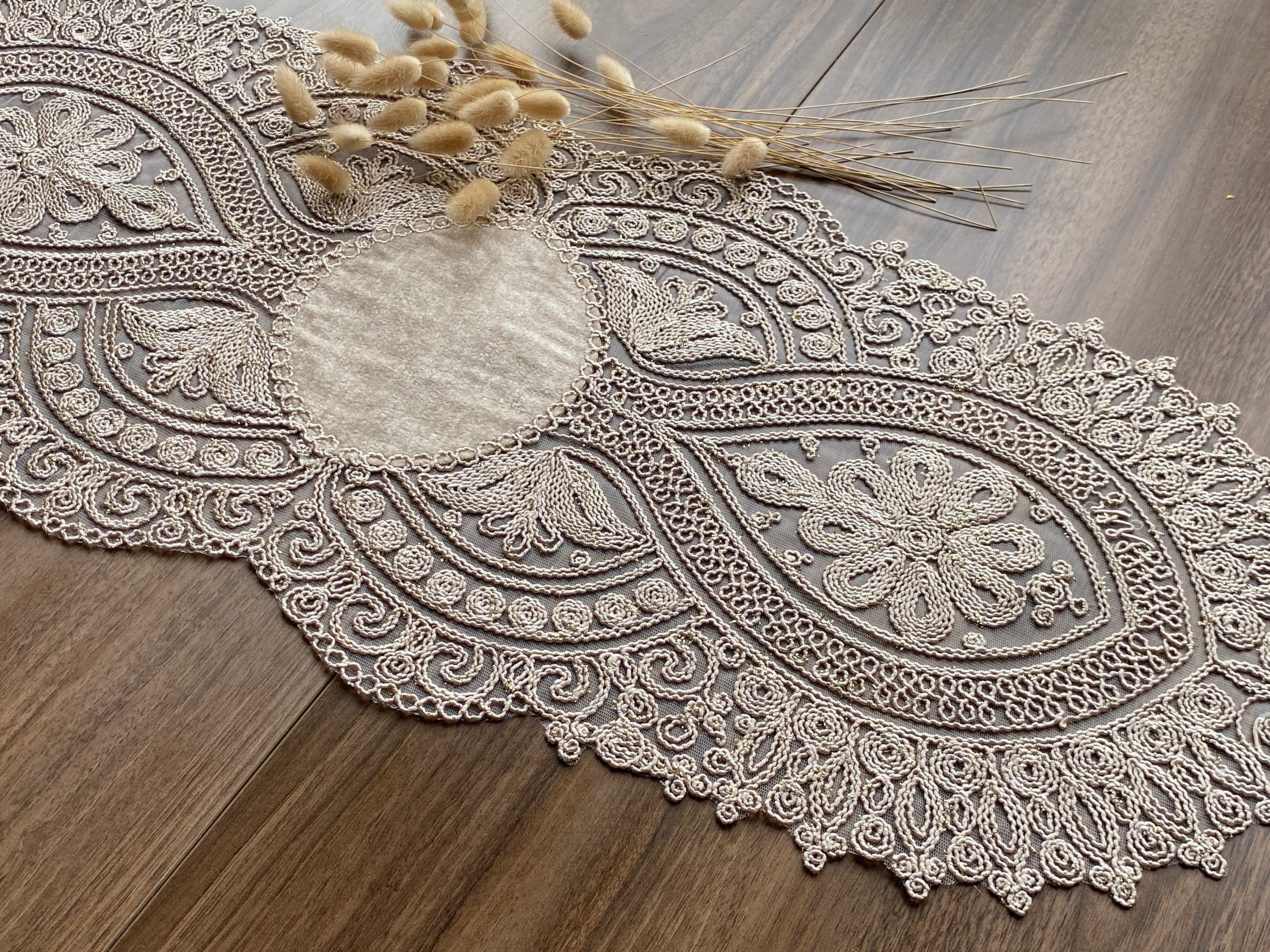 Cappuccino French Lace Table Runner, Vintage Style French Shabby Chic ...