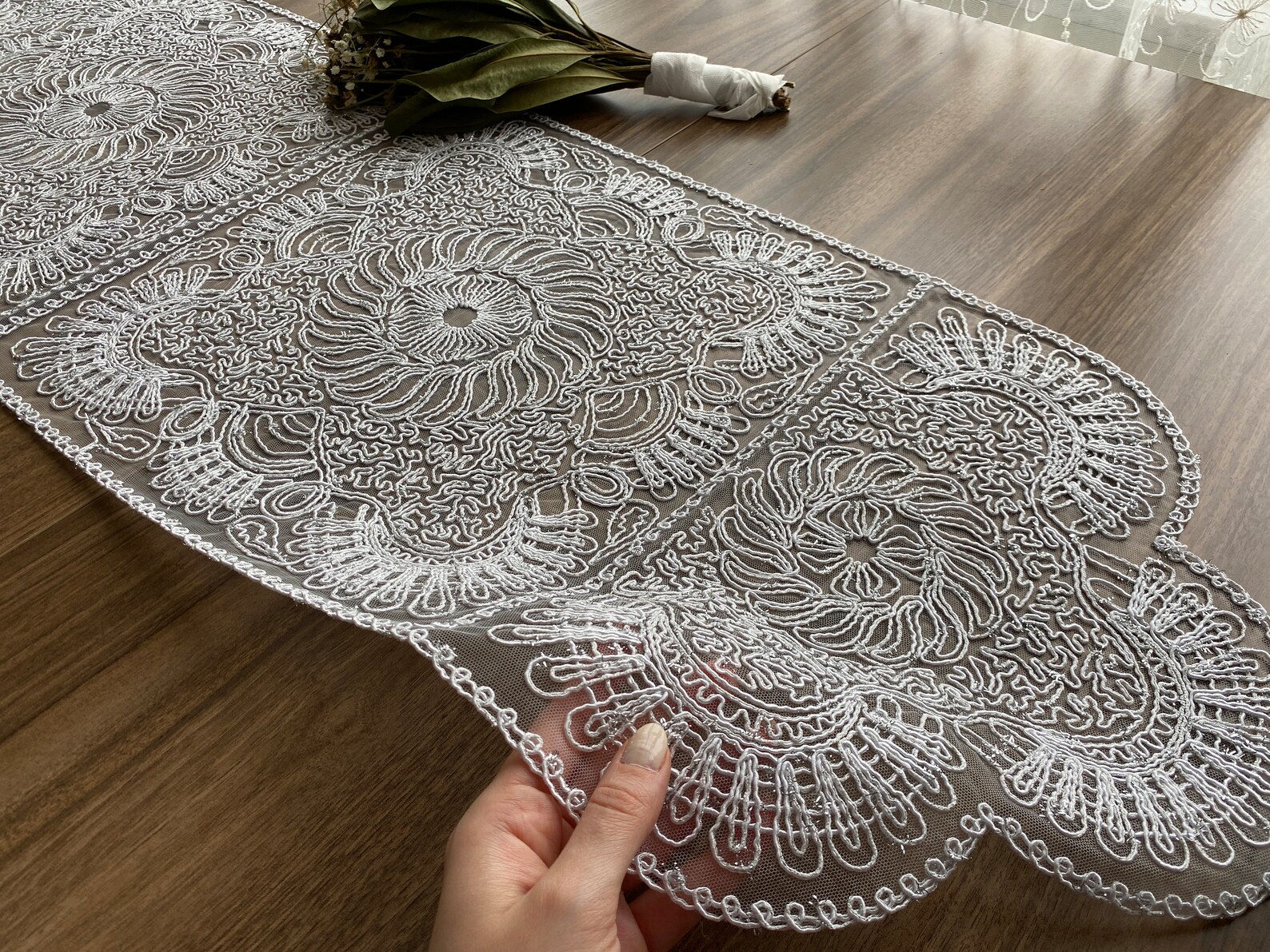 Shimmered French Lace Table Runner, Vintage Style French Tablecloth for ...