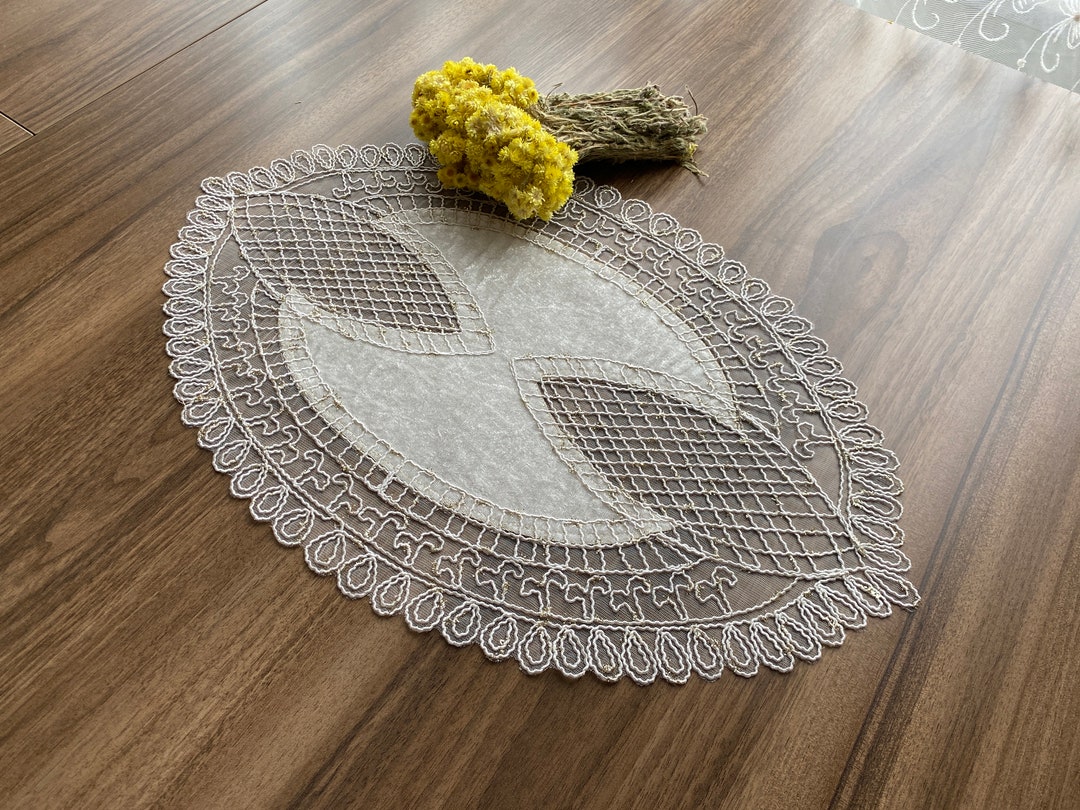 Cream French Lace Doily Placemats, Vintage Velvet Lace Placemats ...