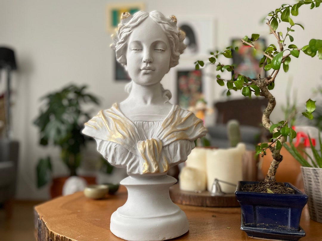 Large Lady Statue , Lady Sculpture , 43 Cm , 16 Inches,special Design ...