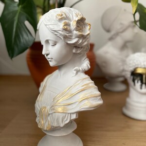 Large Lady Statue , Lady Sculpture , 43 Cm , 16 Inches,special Design ...