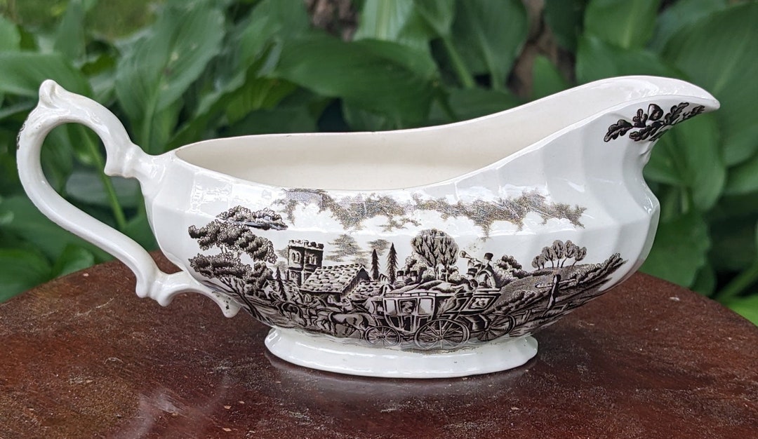 Myott Royal Mail Gravy Boat, English Staffordshire, Vintage Serving ...