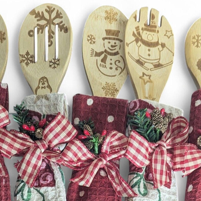 Holiday Hand Towel & Bamboo Utensil Gift Set: Festive Kitchen Decor - Etsy