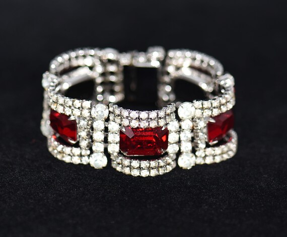 Remarkable KRAMER Ruby RED Baguettes & Clear Round Sp… - Gem