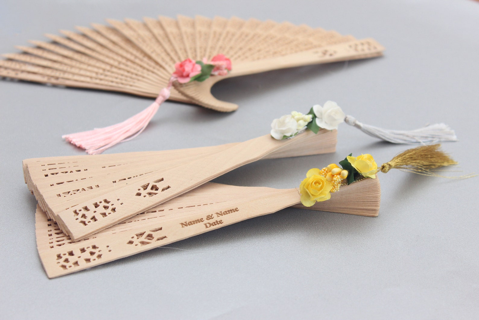 Personalized Natural Wooden Fan Gifts Hand Fan for Wedding - Etsy