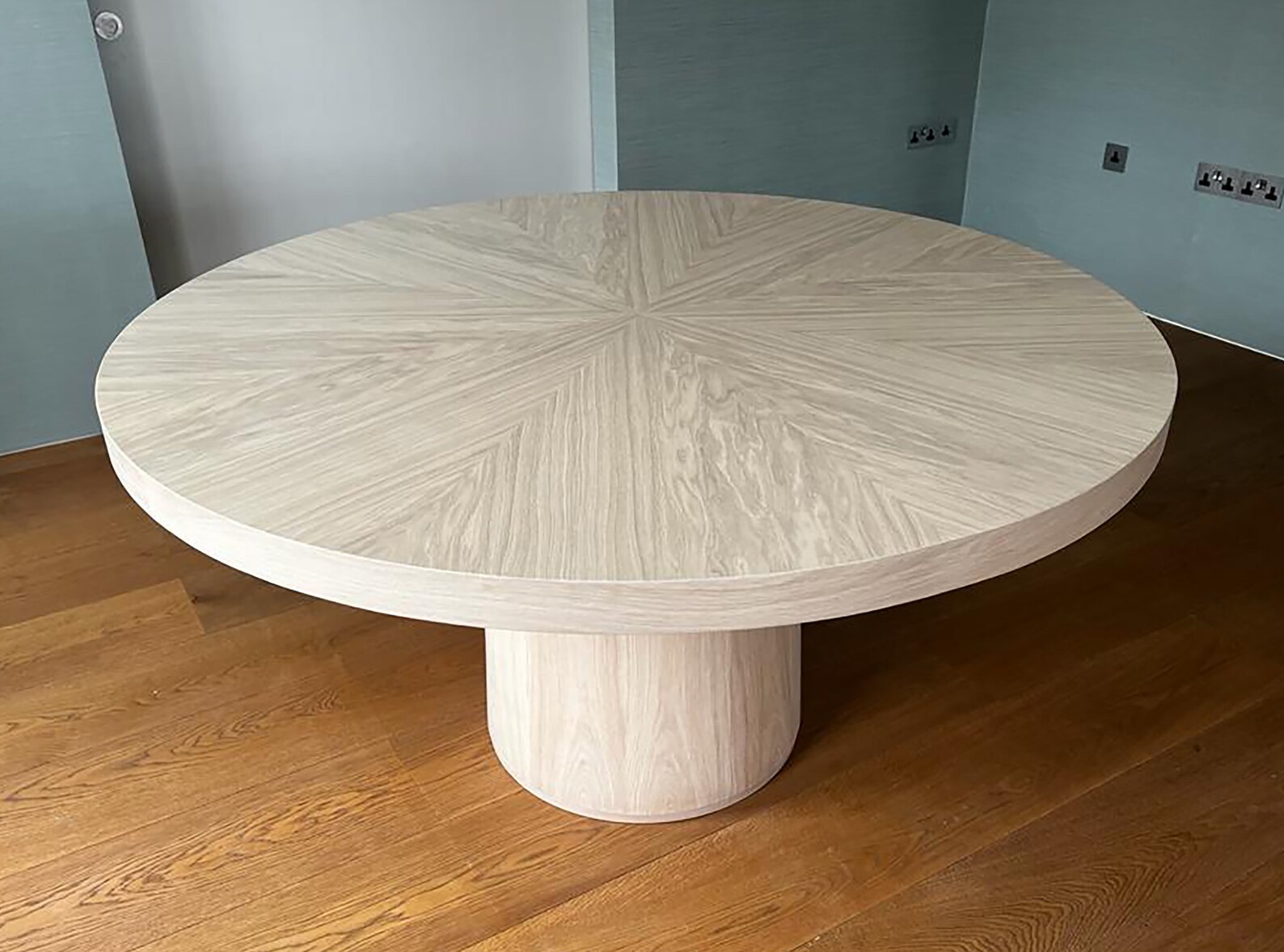 Round 150cm Bespoke Made Oak Barrel Base Table French Polished by ...