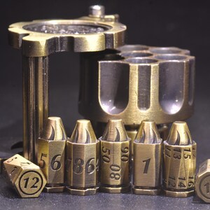 Revolver Bullet Dice Set - Unique 7-piece Dice in Revolver Cylinder ...