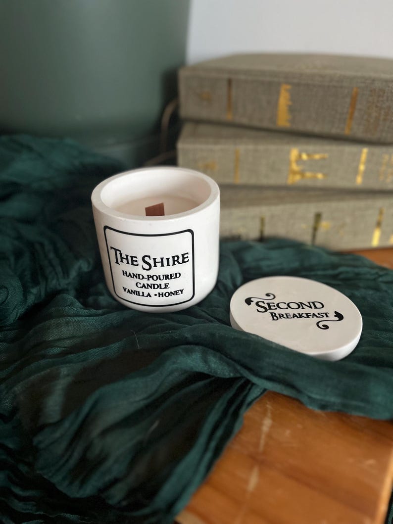 The Lord of the Rings-the Shire Candle – Vanilla Honey Scented Candle ...