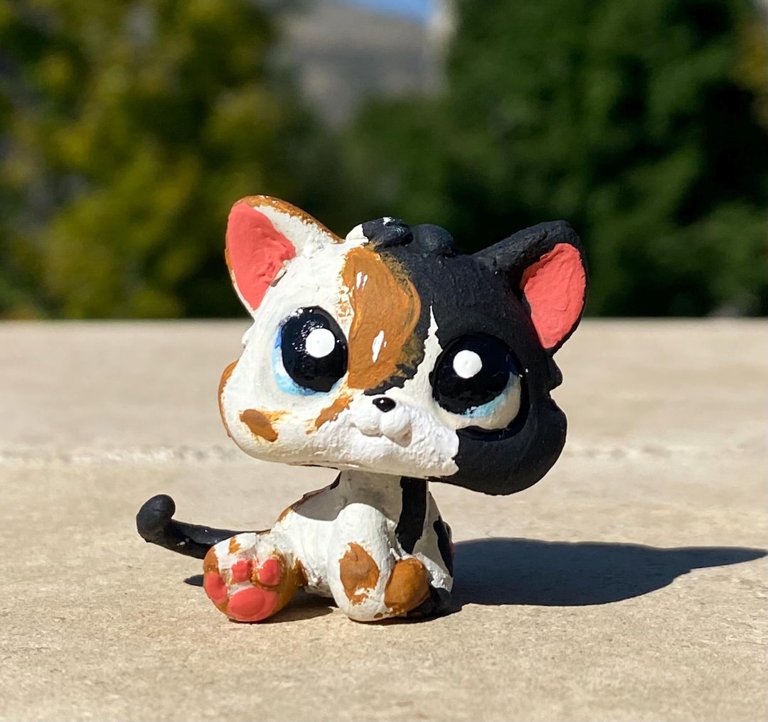 Littlest Pet Shop Calico Kitten With Blue Eyes - Etsy