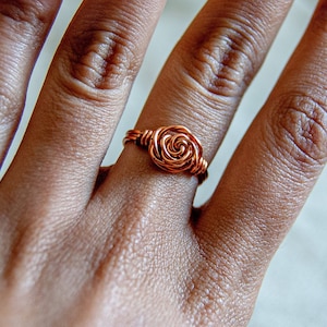 Wire-wrapped Rose ring | Etsy
