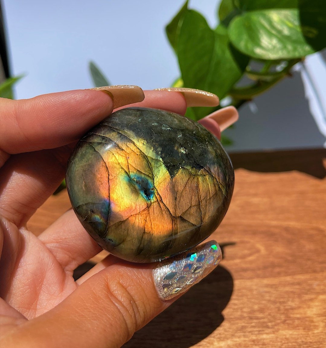 Labradorite - Ultra High Quality Labradorite Palm Stones - Etsy
