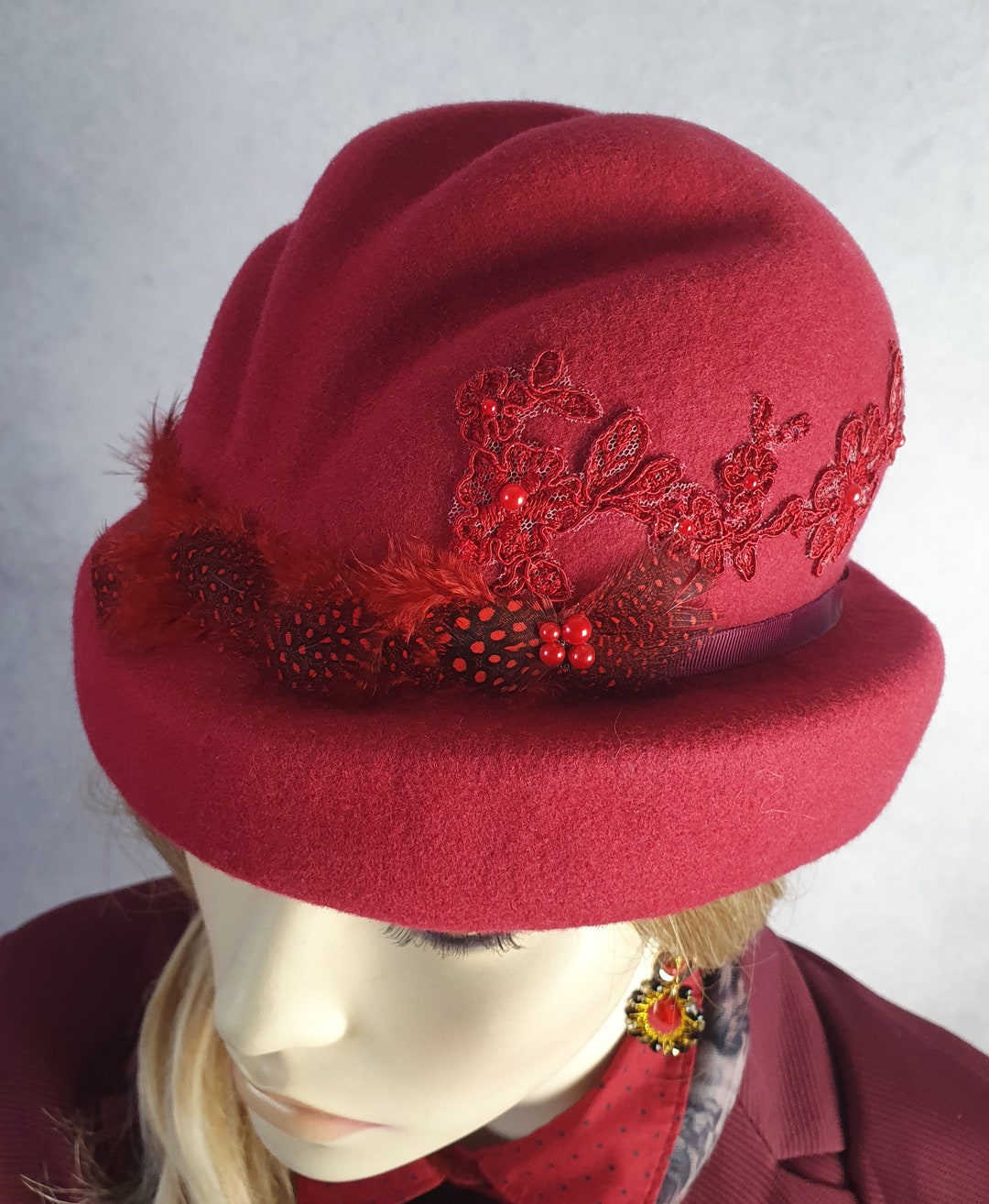 Handmade Felt Hat in Burgundy Red, Elegant Vintage Hat With Pheasant ...