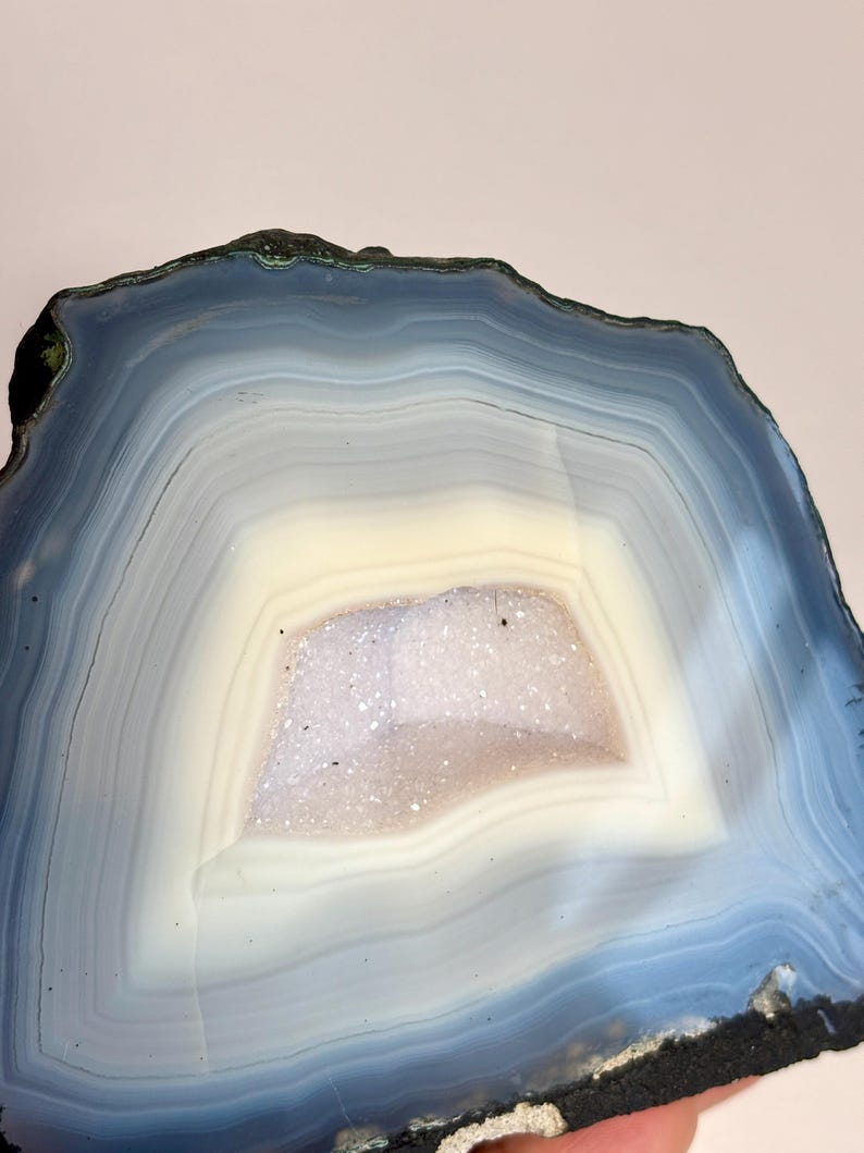 Grande Geodo de Ágata Natural - Peça de Cristal Polido para Decoração ...