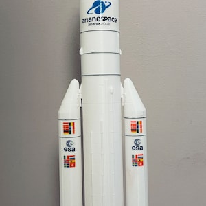 Awesome Quality Ariane 5 All White Kit Model Rocket 1:144 Scale 375mm ...