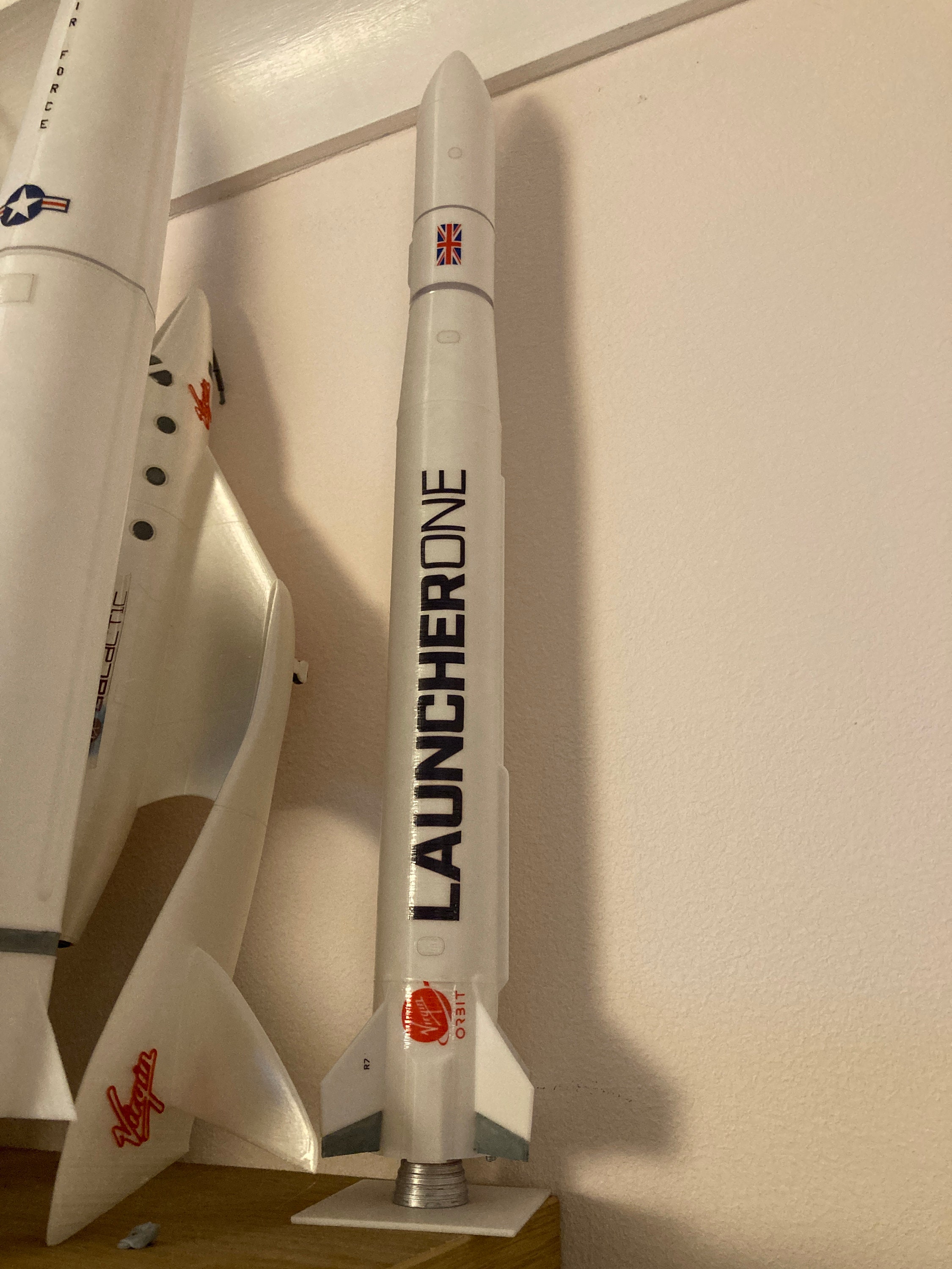 New! Virgin Orbit Launcherone Kit Model Rocket and Stand 1:48 Scale ...