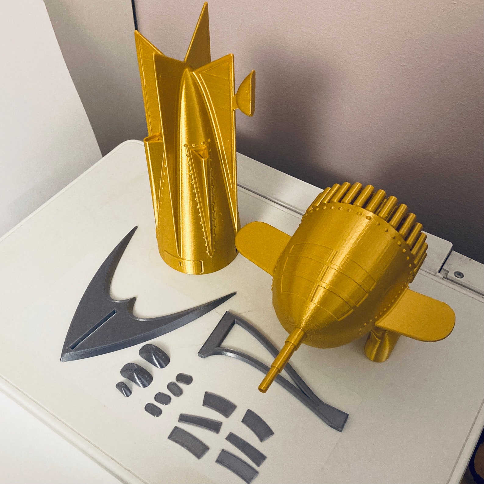 Flash Gordon Zarkov's Rocket Ship Kit Model - Super Quality 330mm 13 ...