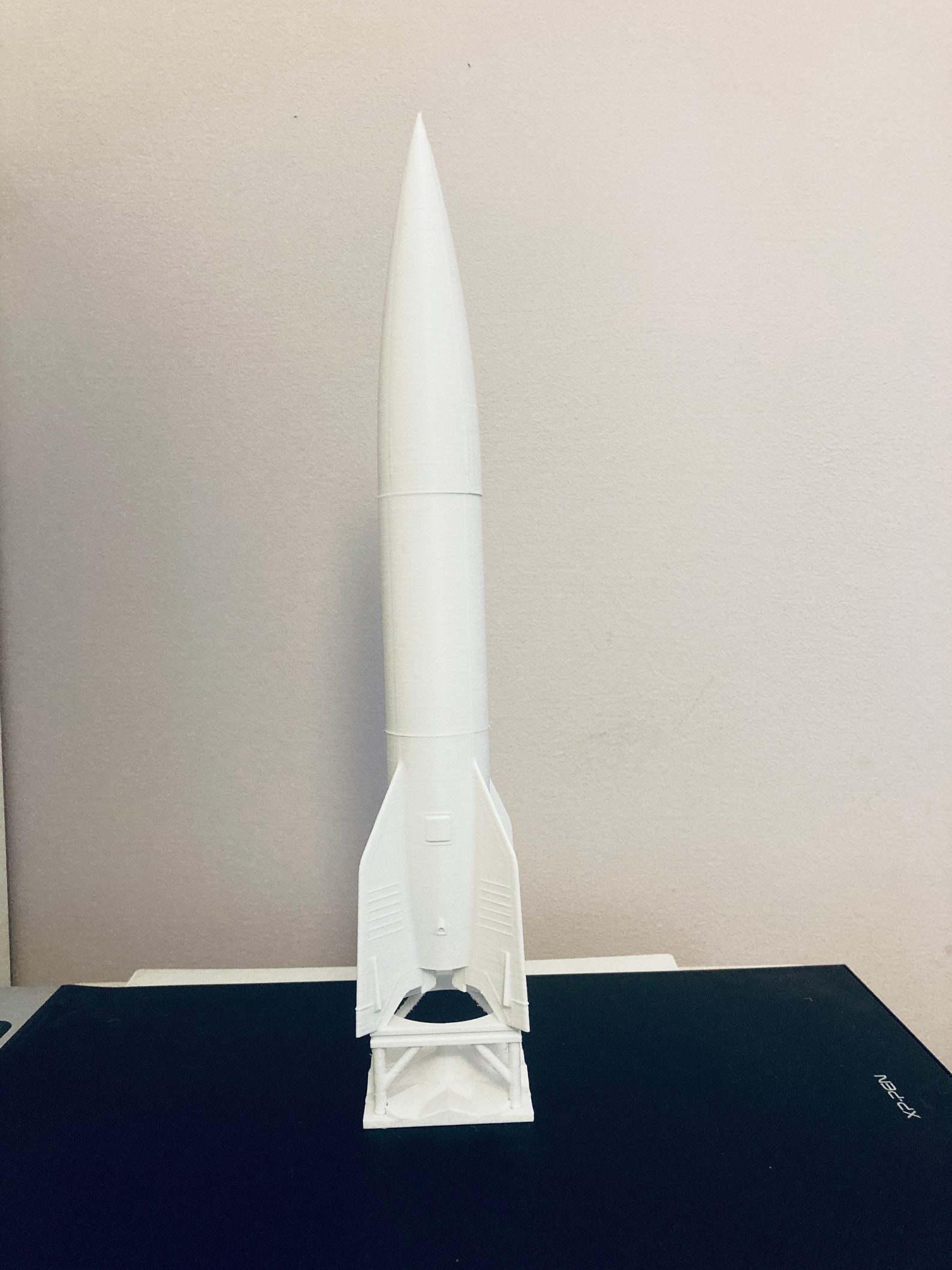 New! V2 A4 German Army Missile Model Rocket Kit and Stand 1:56 48 32 24 ...
